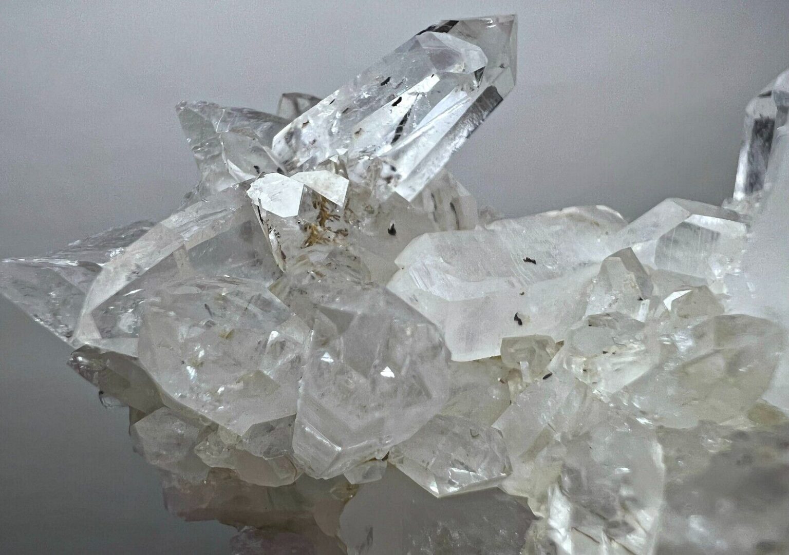 101 GM Full Terminated Quartz Crystals Cluster on Matrix – EZ-Fresh ...
